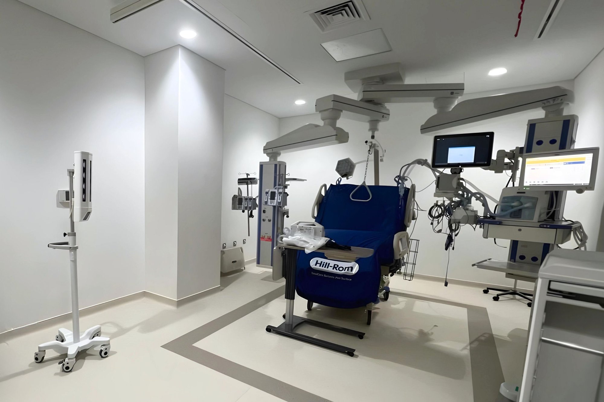 Vertex 222: Corner-Mounted Far-UVC Solution for Safe Room Disinfection