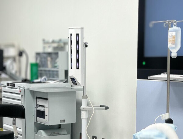 Vertex 222: Corner-Mounted Far-UVC Solution for Safe Room Disinfection